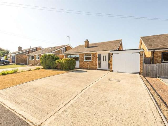 2 Bedroom Detached Bungalow