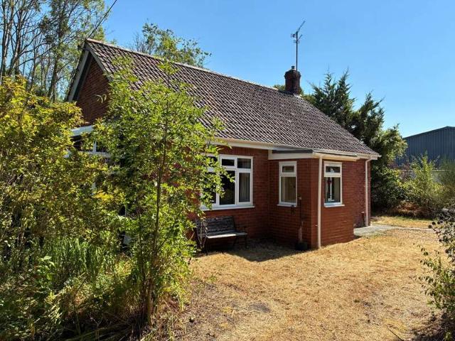 2 Bedroom Detached Bungalow