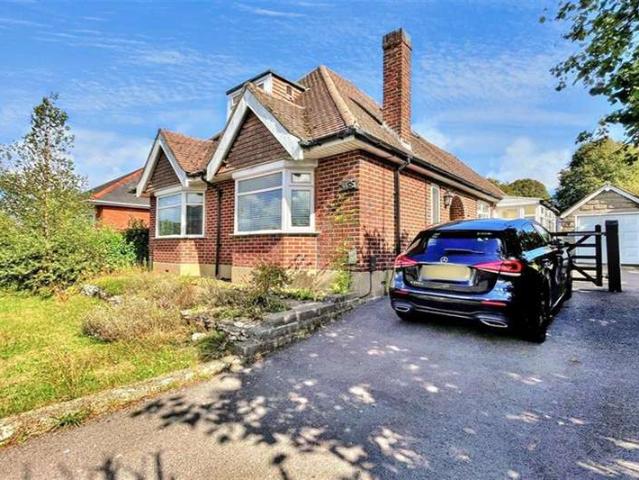 2 Bedroom Detached Bungalow