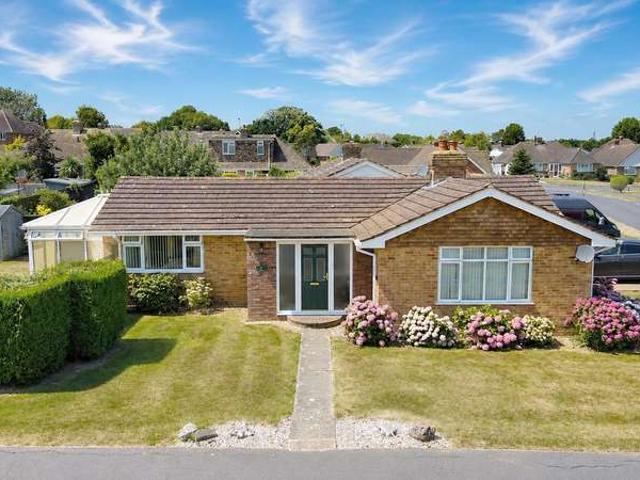 2 Bedroom Detached Bungalow