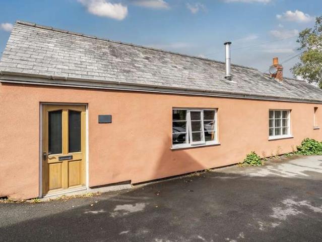 2 Bedroom Detached Bungalow