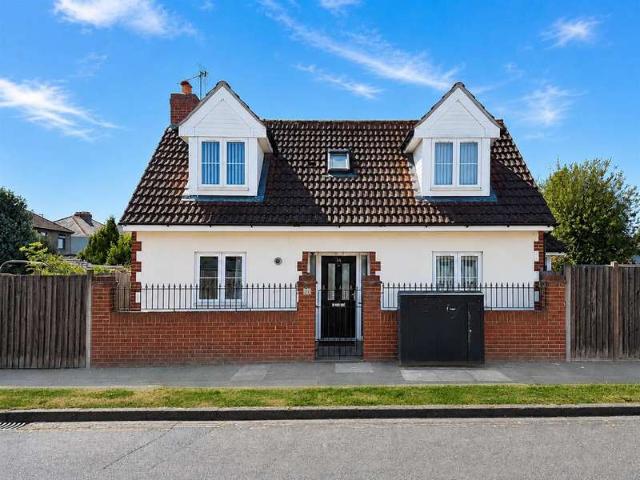 2 Bedroom Detached Bungalow