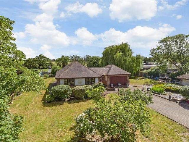 2 Bedroom Detached Bungalow