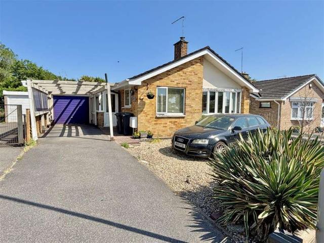 2 Bedroom Detached Bungalow