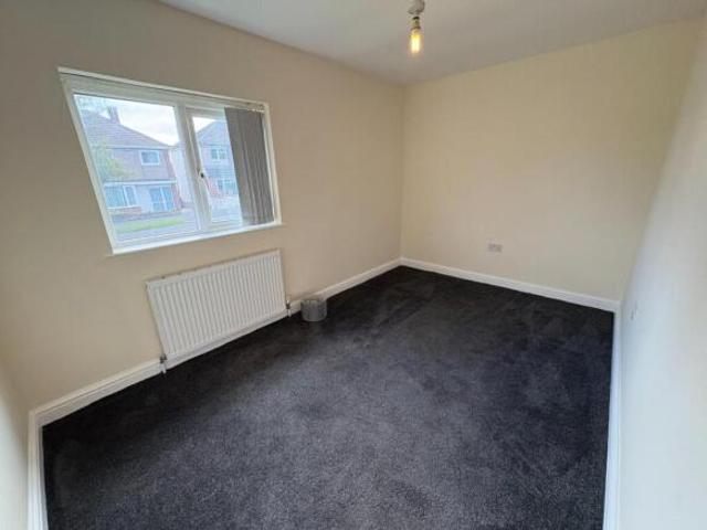 2 bedroom detached bungalow for rent in Dalton Fold Road, Dalton, Huddersfield, HD5