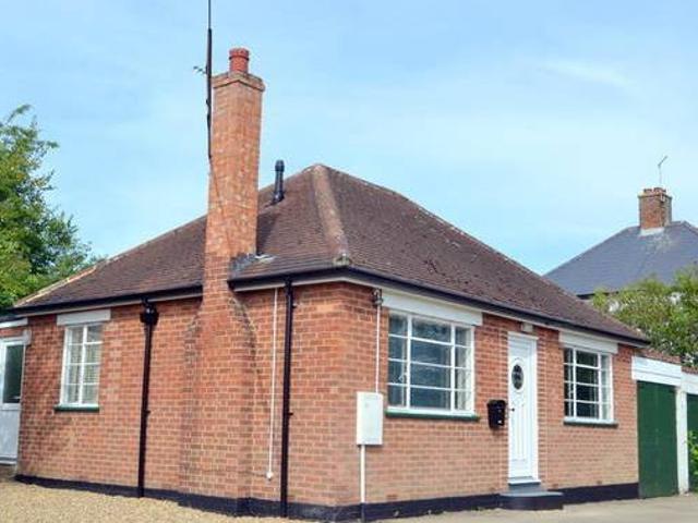 2 bedroom detached bungalow for rent in Snow Hill Clare CO10