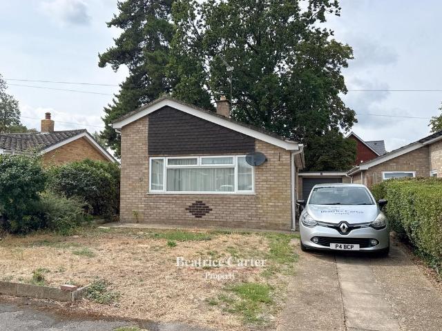 2 bedroom detached bungalow for sale