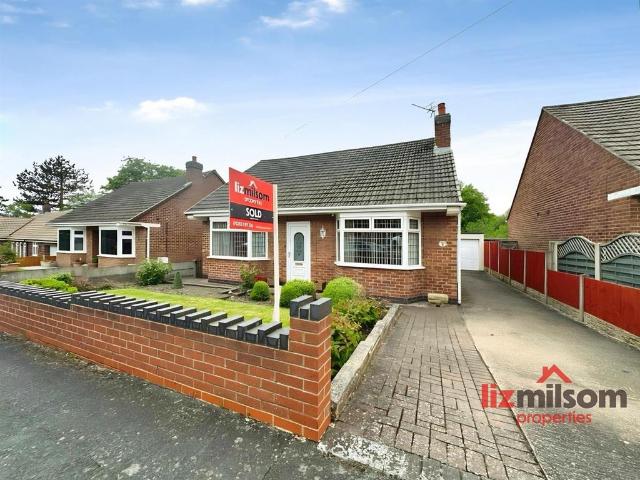2 bedroom detached bungalow for sale
