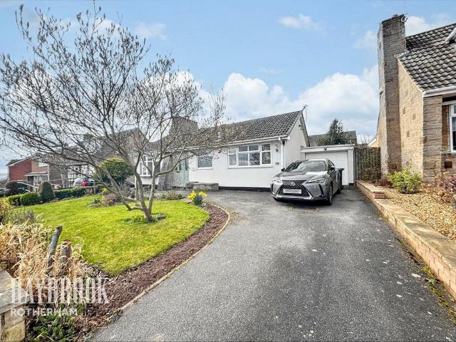 2 bedroom detached bungalow for sale