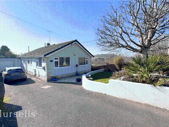 2 bedroom detached bungalow for sale