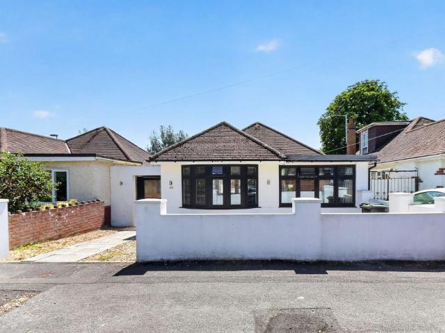 2 bedroom detached bungalow for sale