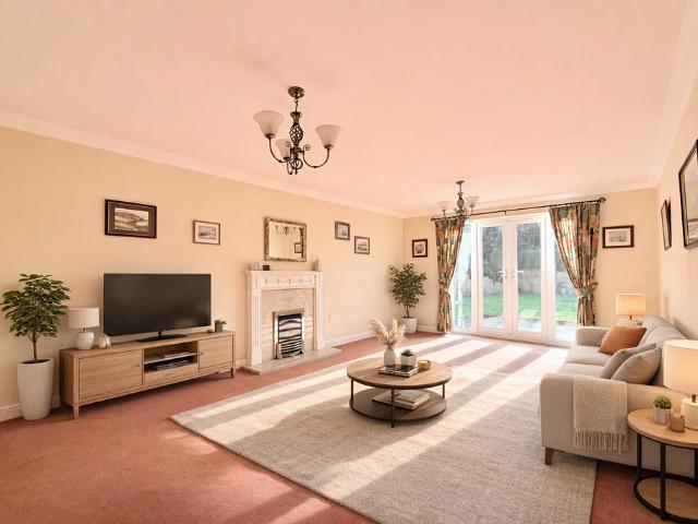 2 bedroom detached bungalow for sale