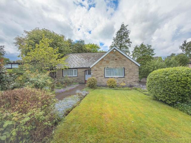 2 bedroom detached bungalow for sale