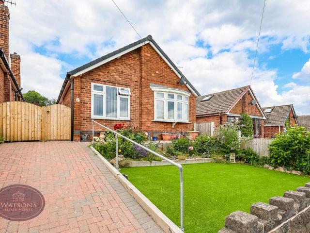 2 bedroom detached bungalow for sale