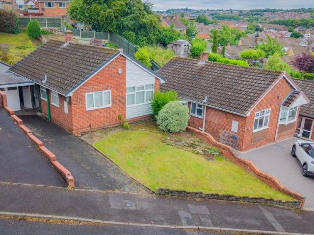 2 bedroom detached bungalow for sale