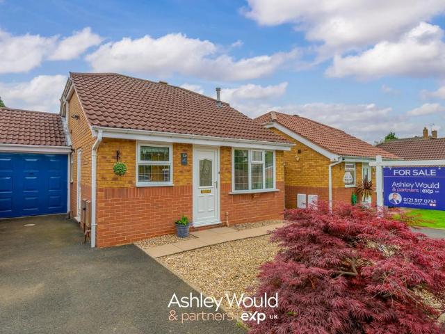 2 bedroom detached bungalow for sale