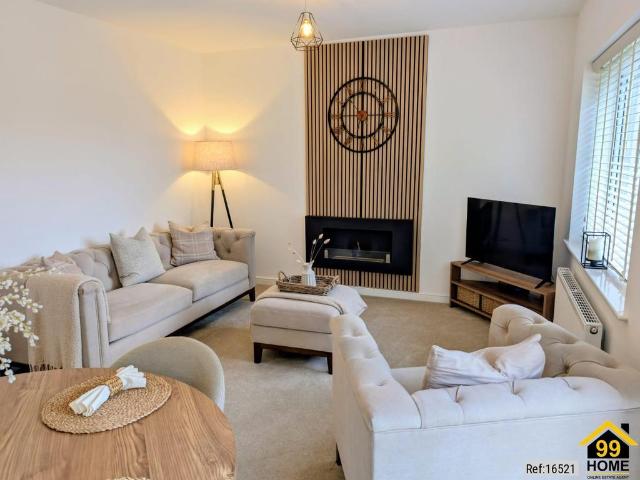 2 bedroom detached bungalow for sale