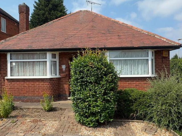 2 bedroom detached bungalow for sale