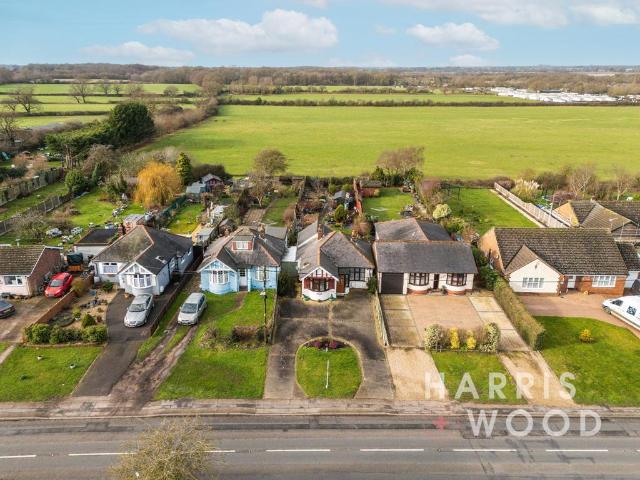 2 bedroom detached bungalow for sale
