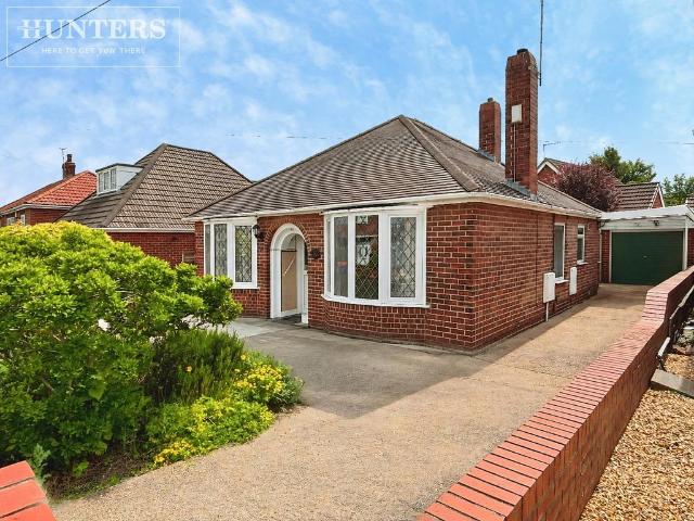 2 bedroom detached bungalow for sale