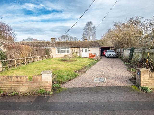 2 bedroom detached bungalow for sale