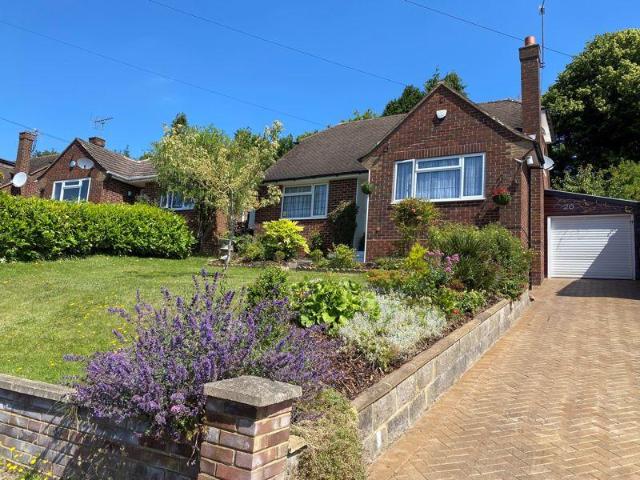 3 bedroom chalet for sale