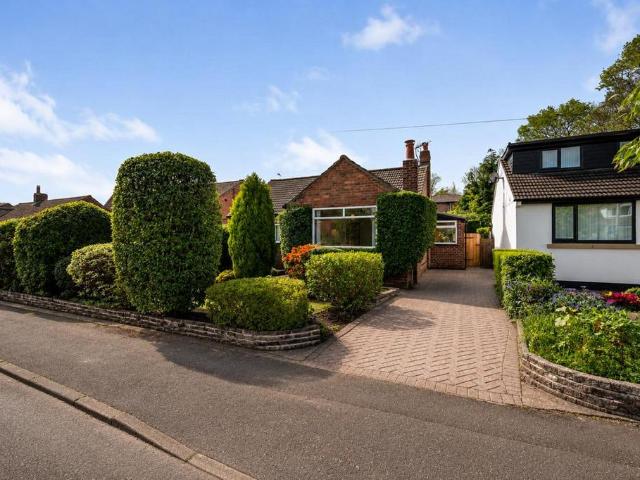 2 bedroom detached bungalow for sale