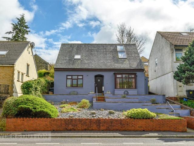 2 bedroom detached bungalow for sale
