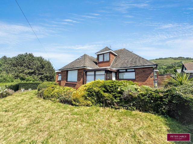 2 bedroom detached bungalow for sale