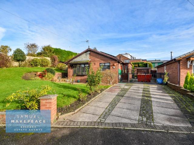 2 bedroom detached bungalow for sale