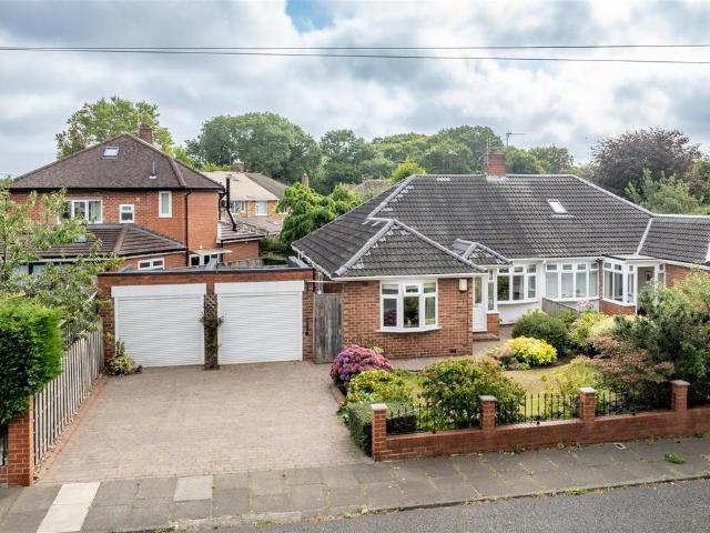 2 bedroom semi detached bungalow for sale