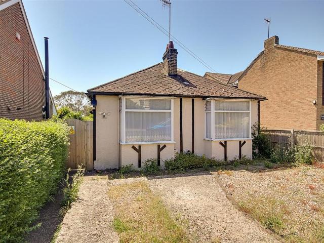 2 bedroom detached bungalow for sale