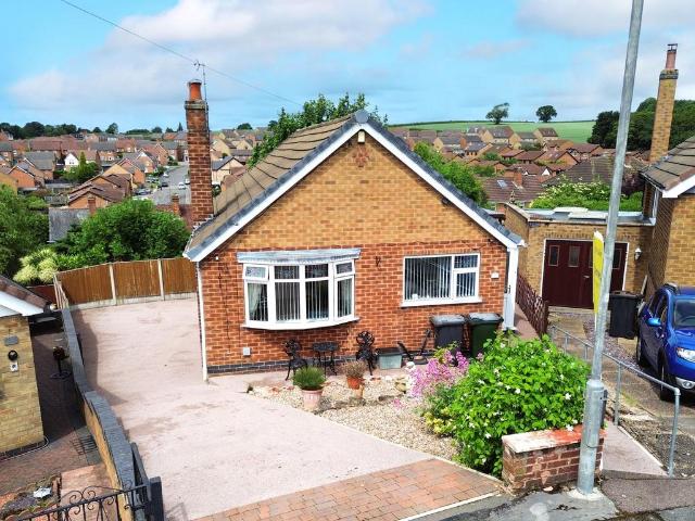 2 bedroom detached bungalow for sale