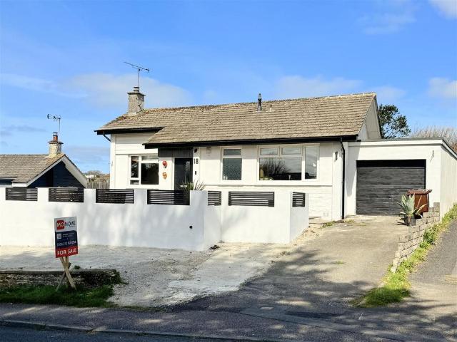 2 bedroom detached bungalow for sale