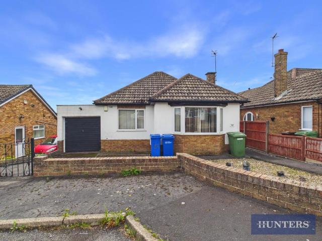 2 bedroom detached bungalow for sale