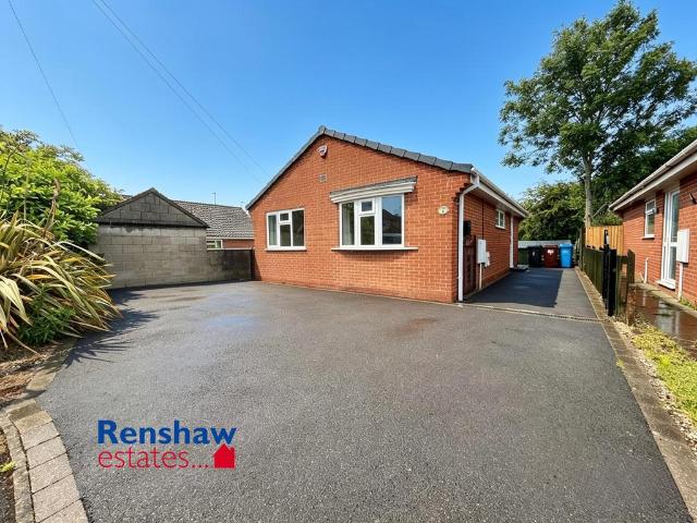 2 bedroom detached bungalow for sale