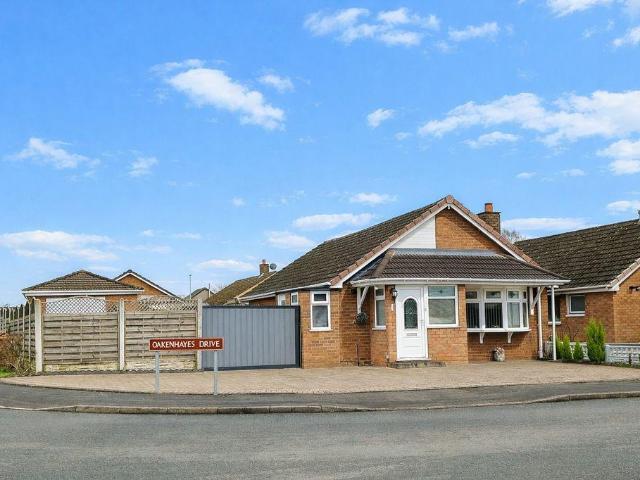 2 bedroom detached bungalow for sale