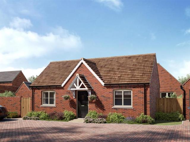 2 bedroom detached bungalow for sale