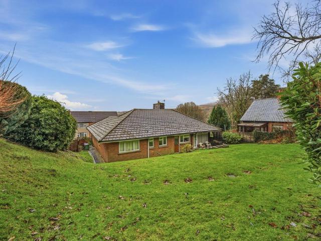 2 bedroom detached bungalow for sale