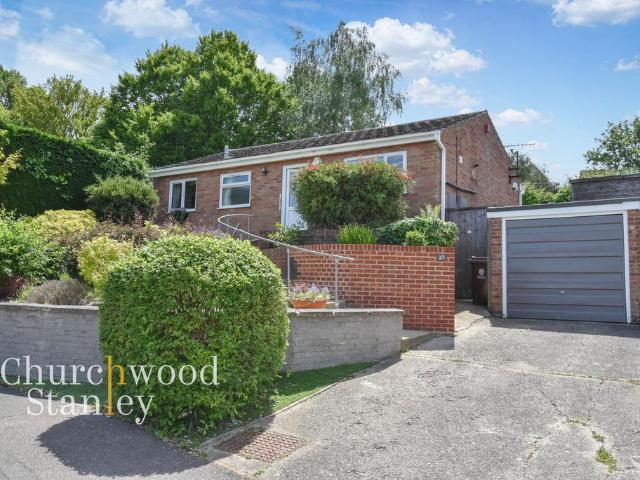 2 bedroom detached bungalow for sale