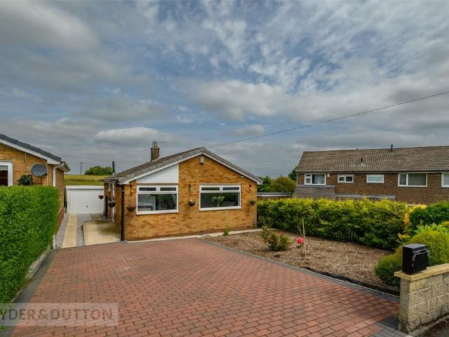 2 bedroom detached bungalow for sale