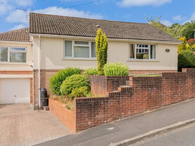 2 bedroom detached bungalow for sale