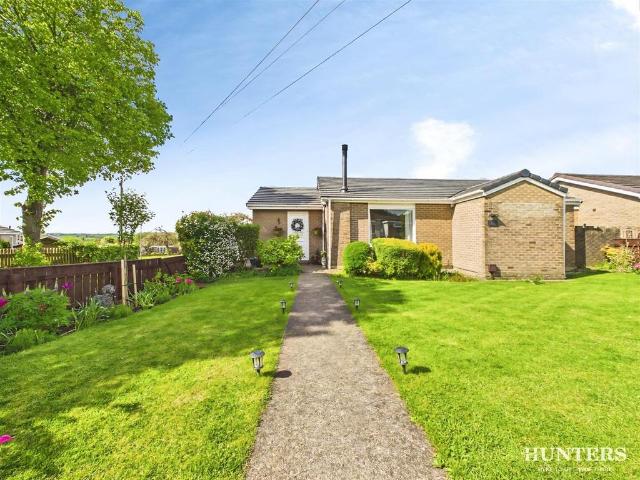 2 bedroom detached bungalow for sale