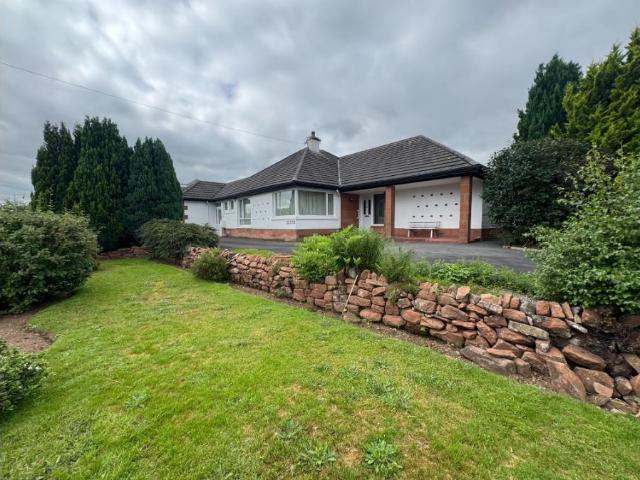 2 bedroom detached bungalow for sale