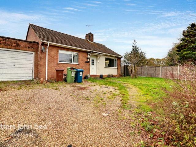 2 bedroom detached bungalow for sale
