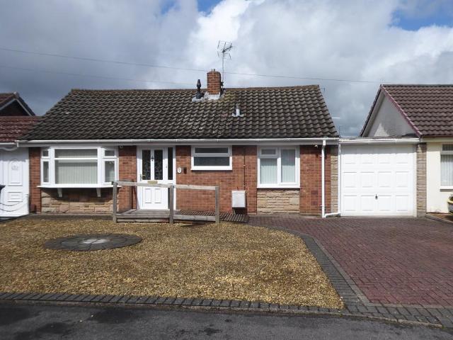 2 bedroom detached bungalow for sale