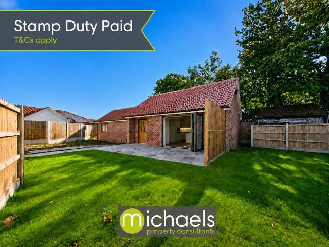 2 bedroom detached bungalow for sale