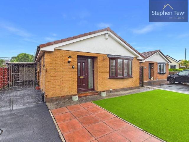 2 bedroom detached bungalow for sale