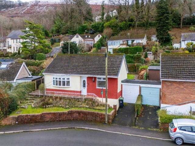 2 bedroom detached bungalow for sale