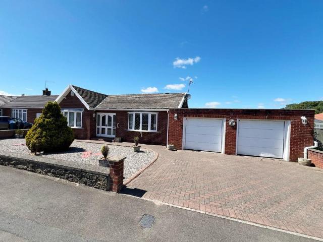 2 bedroom detached bungalow for sale